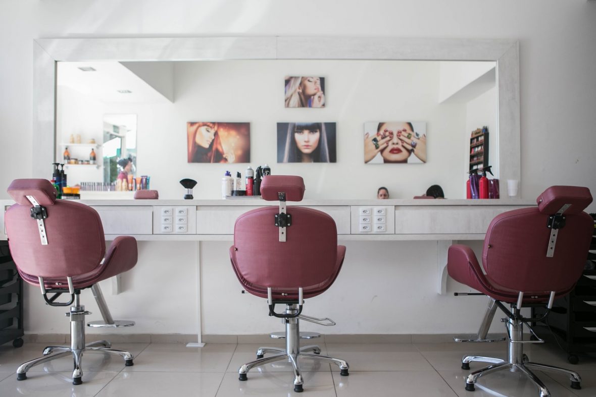 Preventing Beauty Salon Injuries | GDI Insurance Agency, Inc.